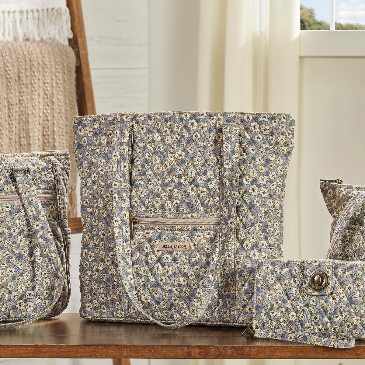 Khaki Floral – Bella Taylor